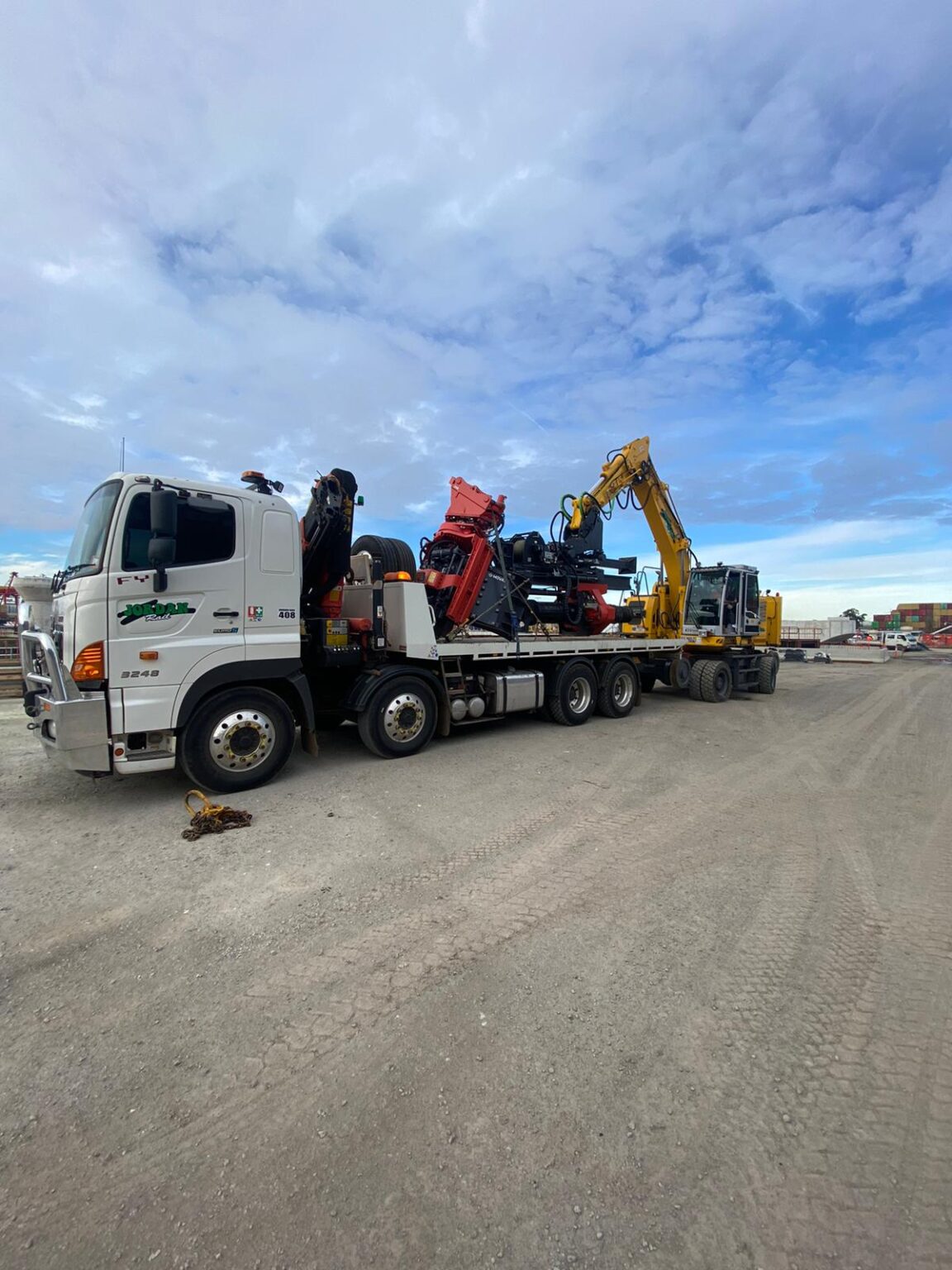 Movax Telescopic Drill Rig - Jordan Rail