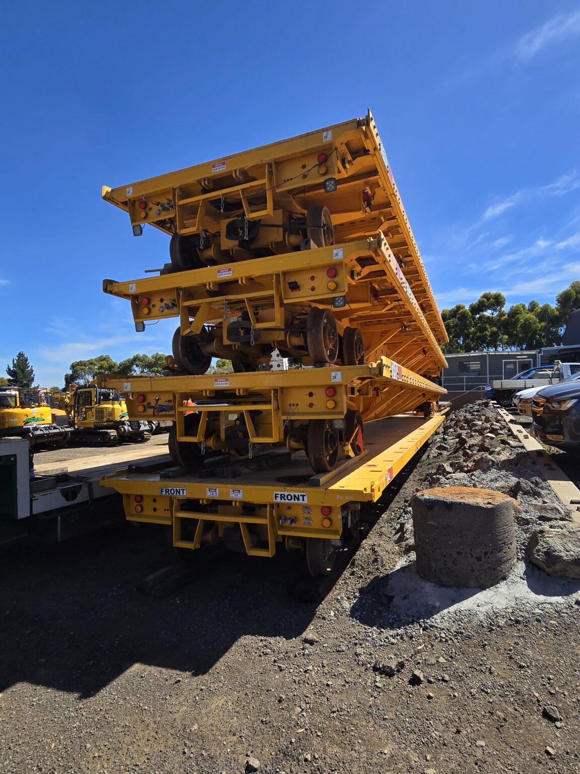 Rail Tug Vehicle, 14.5m Rail Trailers and Rail Straddle - Jordan Rail
