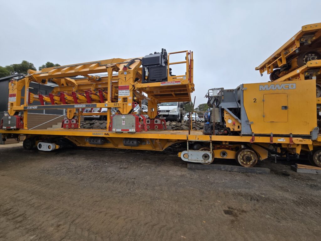 SELF-PROPELLED RAIL TRAILERS - Jordan Rail
